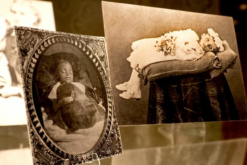 The Art of Victorian-Era Mourning at the Gloucester County Historical ...
